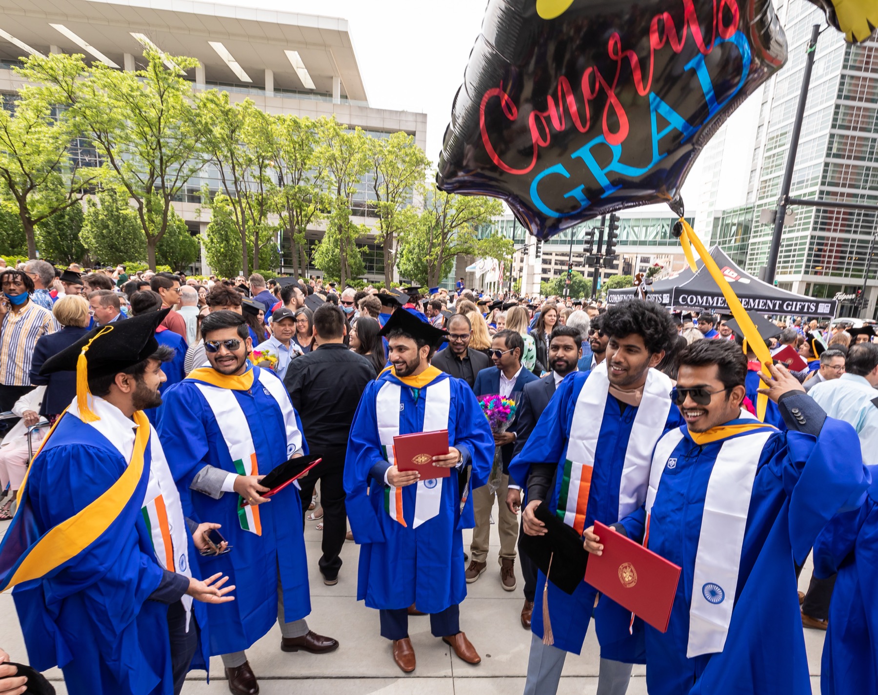 University celebrates 2022 commencement weekend | Multimedia | DePaul ...