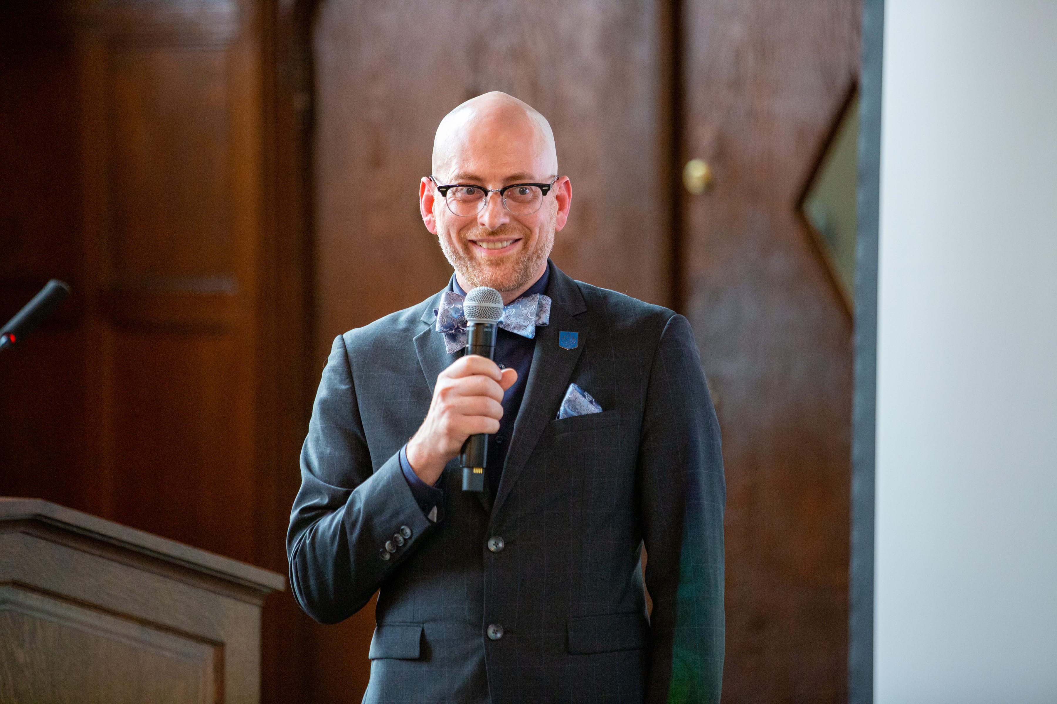 DePaul hosts gala honoring the School for New Learning | Multimedia ...